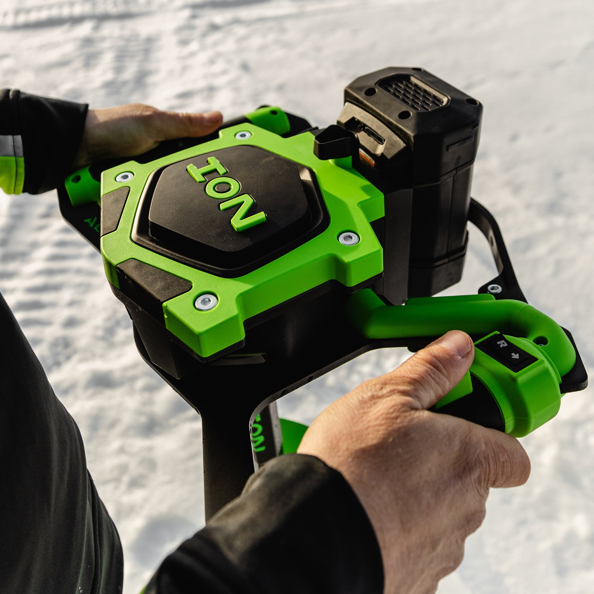 ION® Alpha Plus (8") [Two Batteries] – ION Ice Fishing